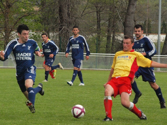 LE DERBY A L'AVANTAGE DU LNFC -Olympique Le Coteau